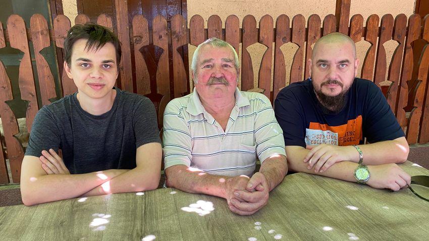 DUOL - Ha él a gyár, él a város!