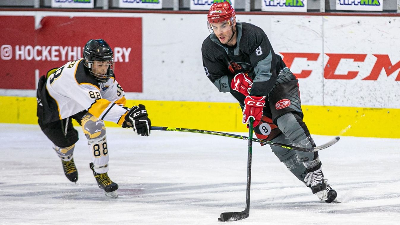 Kispályán is folytatja Azari Zsolt